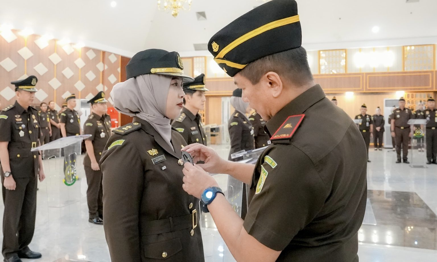 Dilantik Jadi Kabag TU, Vanny Masih Merangkap Kasipenkum Kejati Sumsel ...